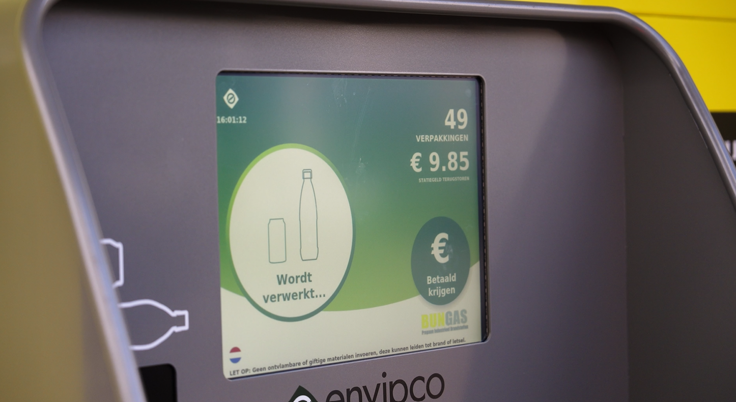 How to Maximize Foot Traffic with Your RVM Setup? | Envipco